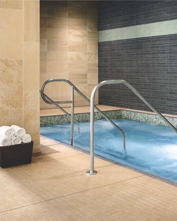 Health Club, Gym & Fitness Center in Oak Brook | Life Time